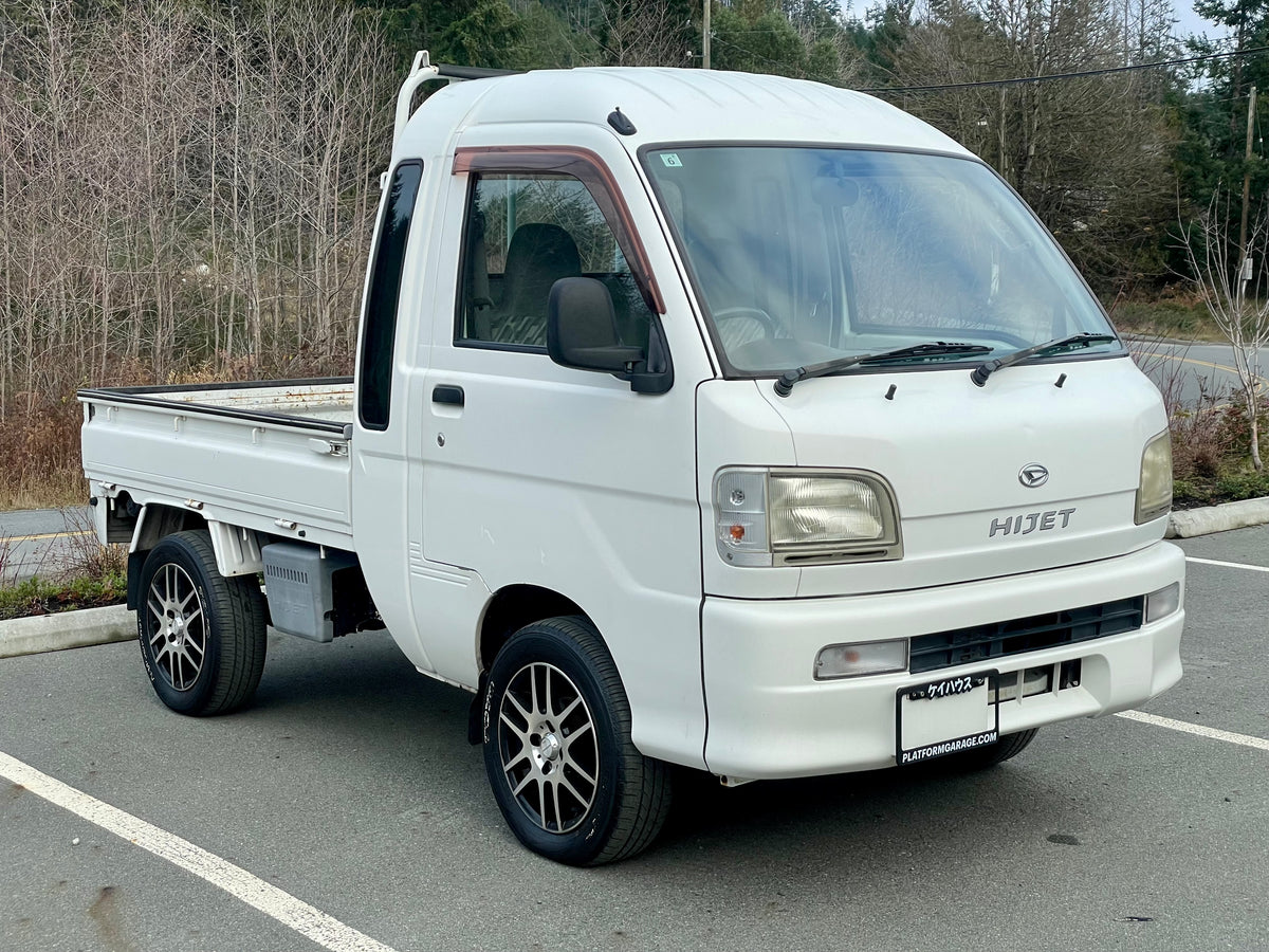 2004 Daihatsu Hijet Jumbo — Platform Garage